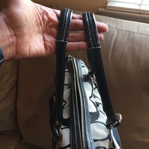 Coach | Bags | Coach Signature Logo Doctor Barrel Bag | Poshmark